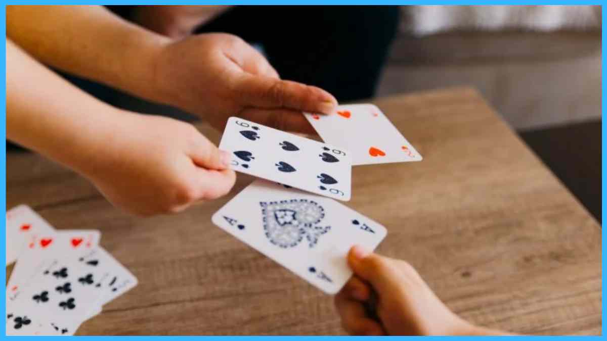 War Card Game Rules: How To Play, 2, 3, 4 Player