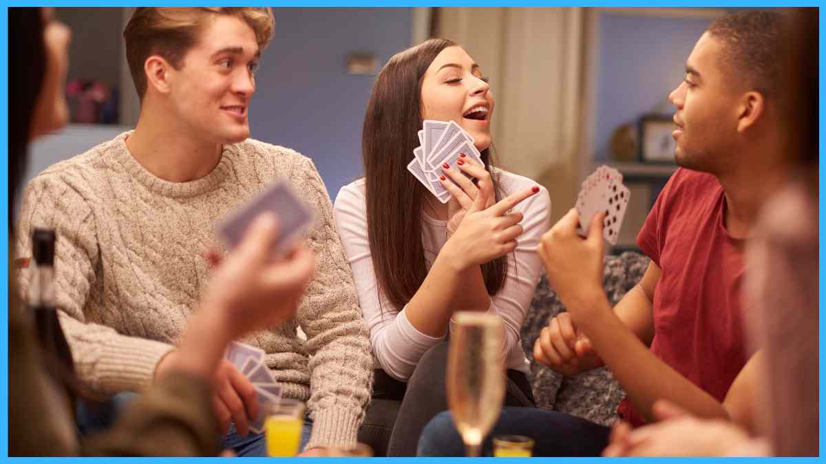 War Card Game Rules: How To Play, 2, 3, 4 Player